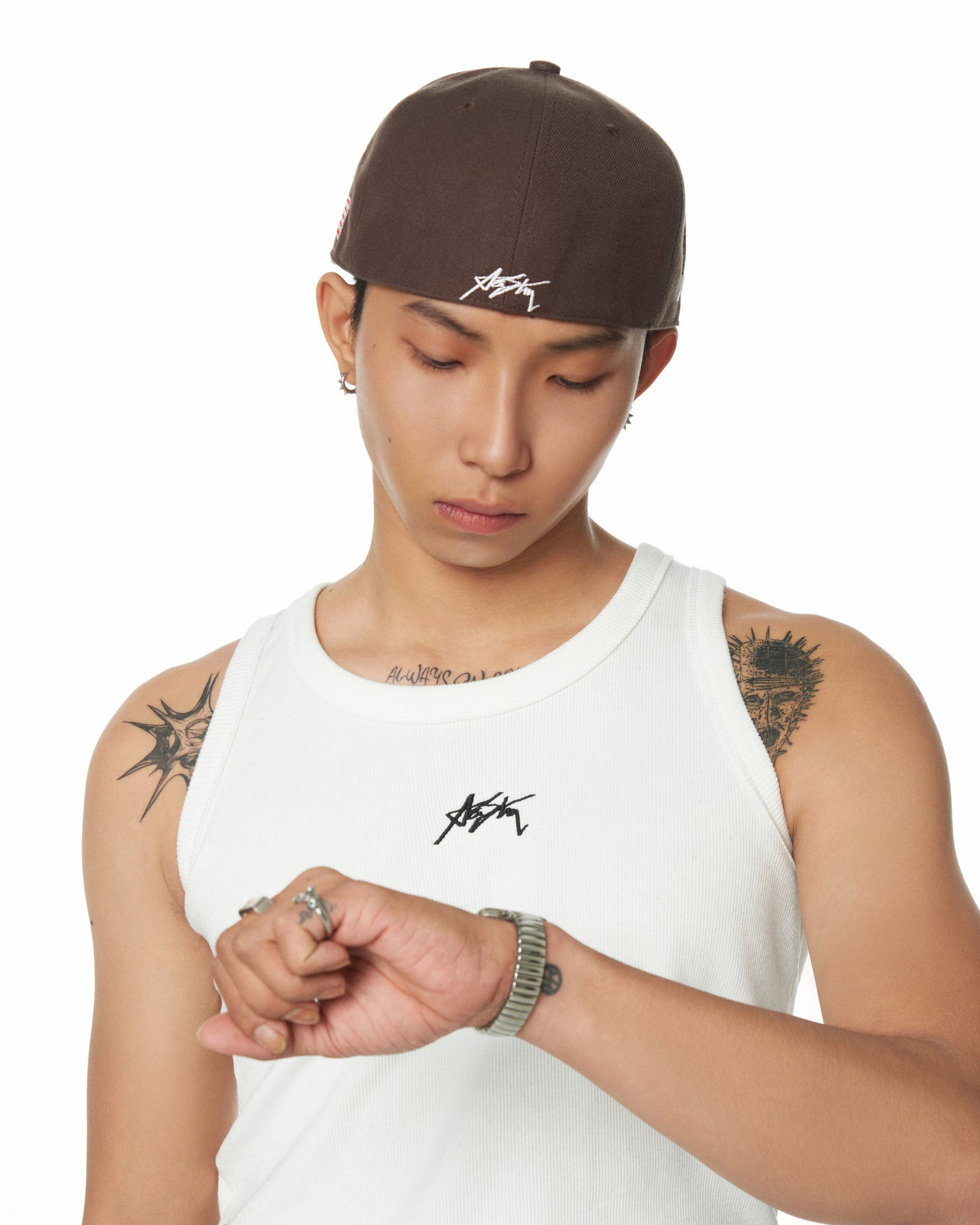 AA SIGNATURE LOGO FITTED // BROWN – AA STU.