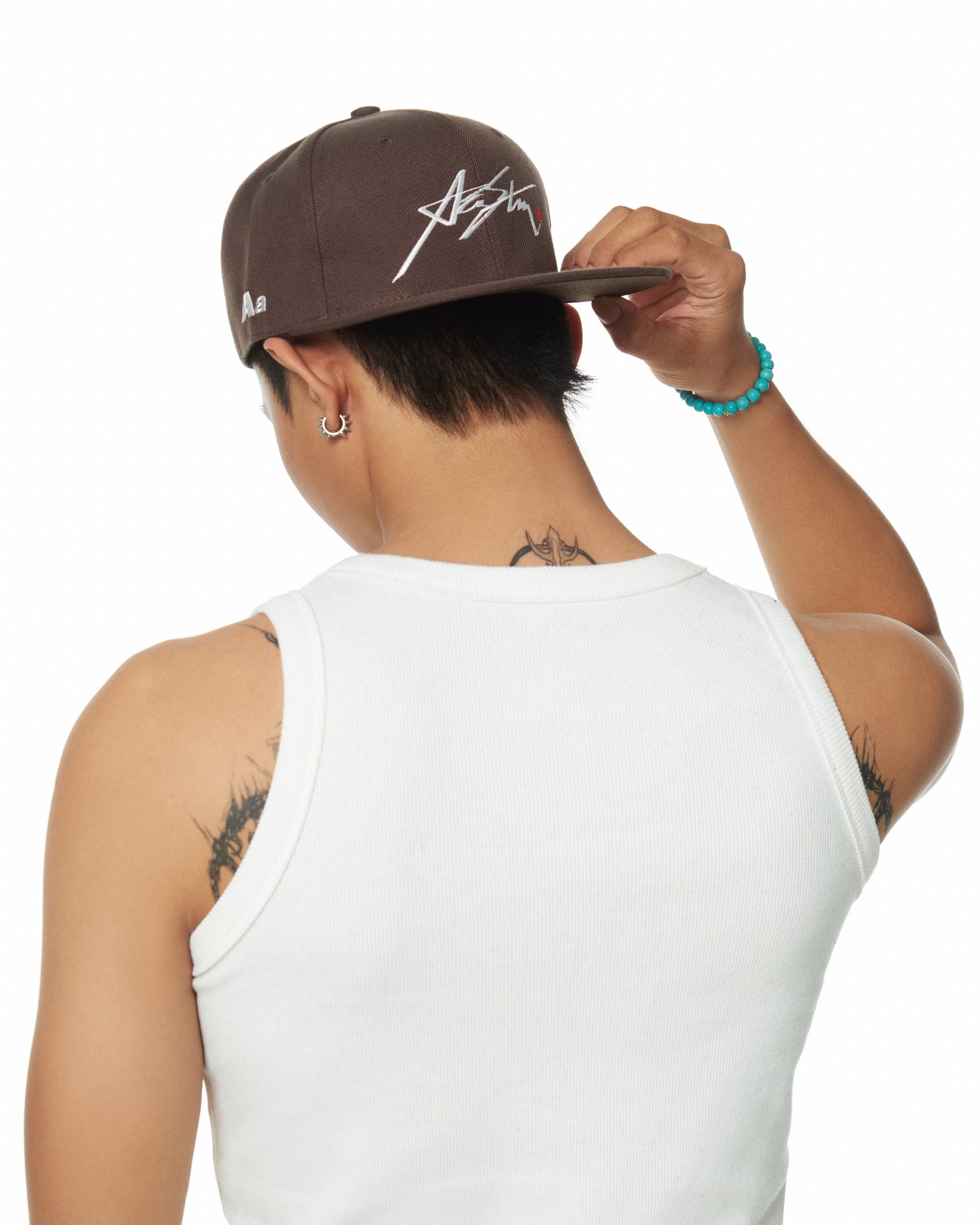 AA SIGNATURE LOGO FITTED // BROWN – AA STU.